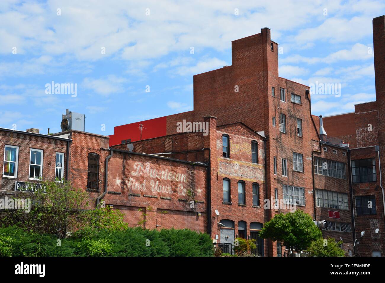 Brick Warehouses High Resolution Stock Photography and Images - Alamy
