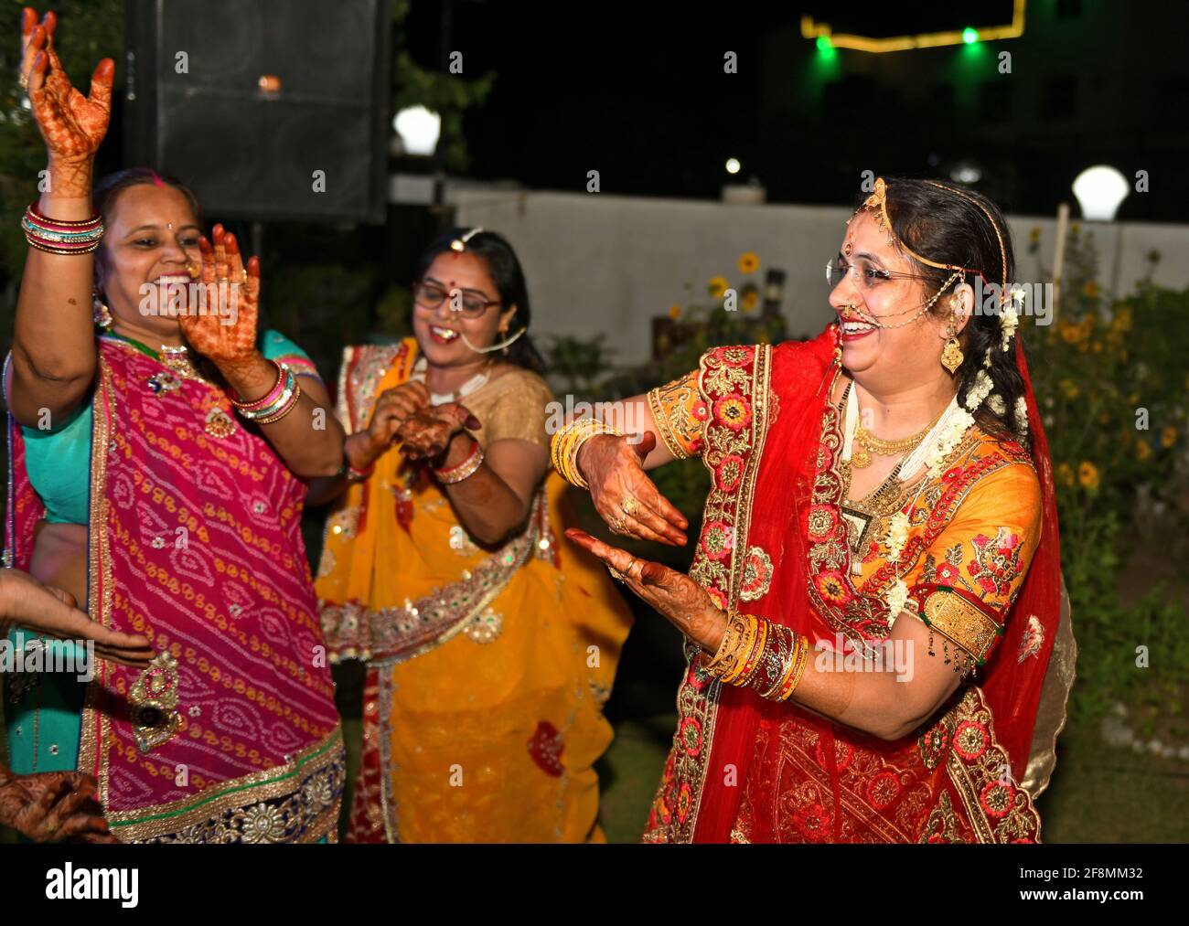 Hindu goddess gauri hi-res stock photography and images - Alamy