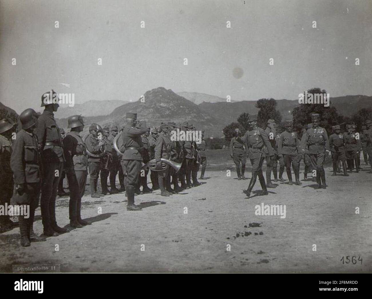 Emperors presence hi-res stock photography and images - Alamy