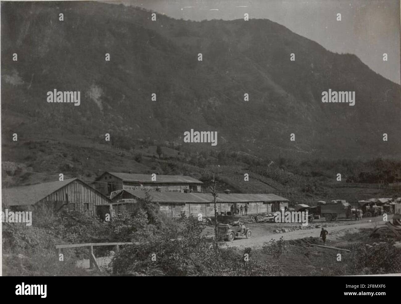 Car columns in the isonzofntront Stock Photo - Alamy