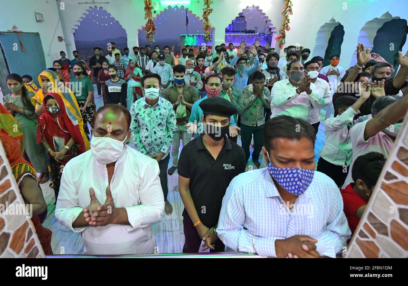 Jwalamukhi temple hi-res stock photography and images - Alamy