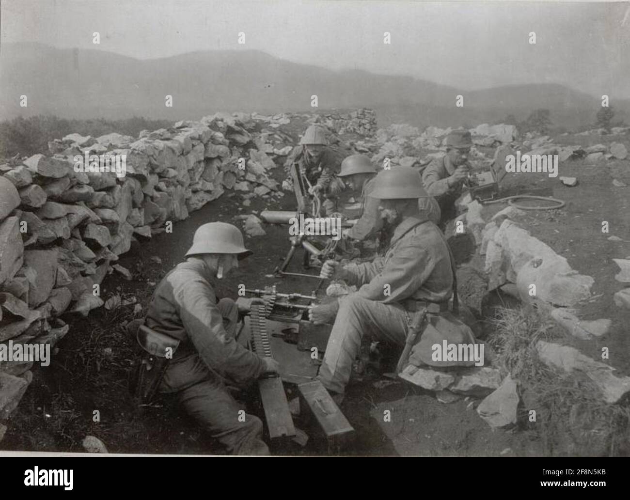 Instandering V.MUSNIN WEHEH.A.D.IANCE DONE Stock Photo - Alamy