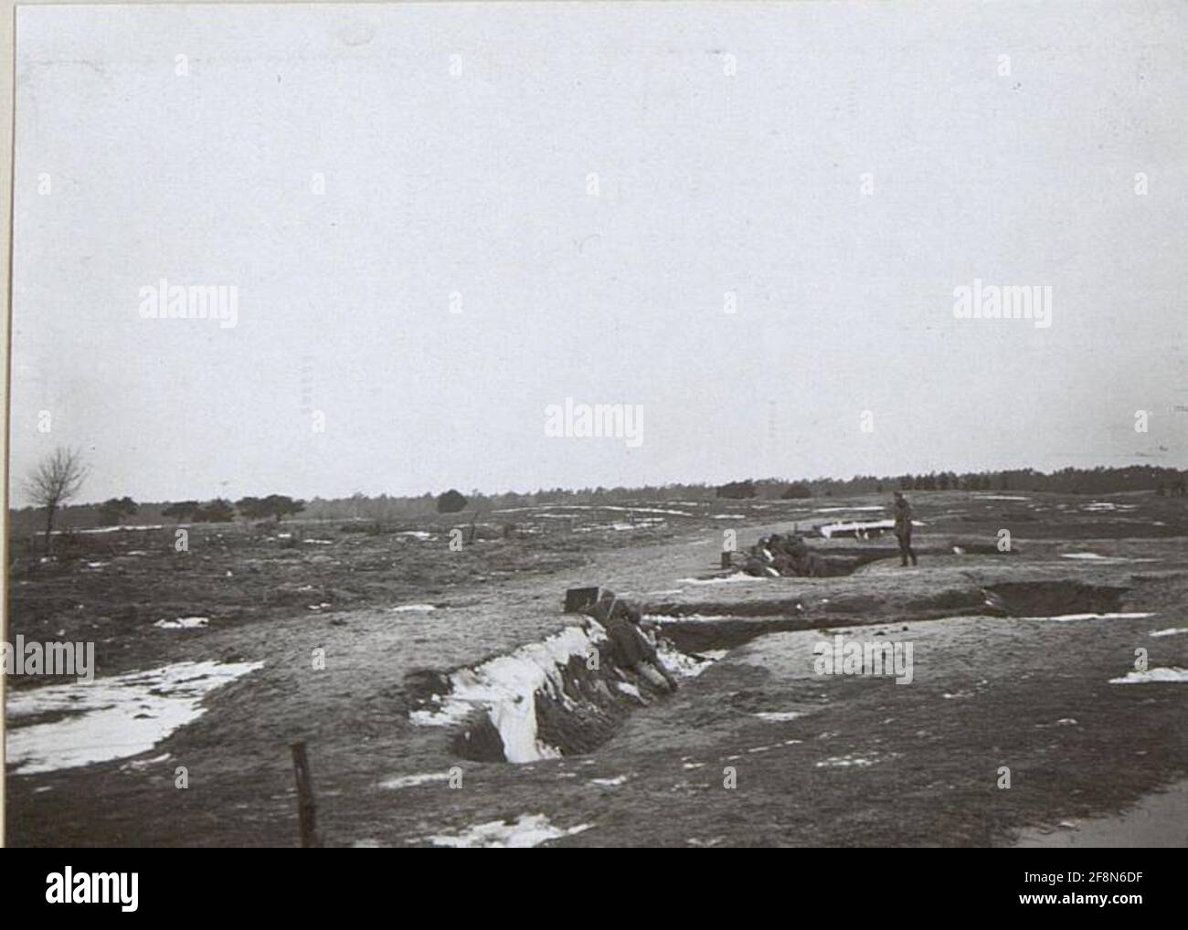 Machine gun exercises hi-res stock photography and images - Alamy