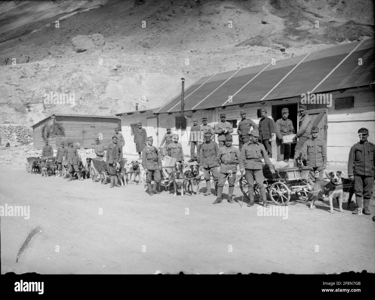 SchanzeugePot in Soca Dog Carts Being Loaded. X. Army Commando Pipe ...