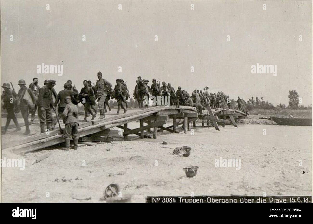 Wwi troop movement hi-res stock photography and images - Alamy