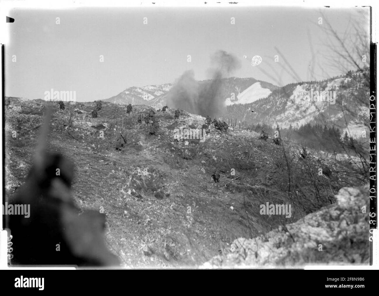 Obervellach Storming a base after a mortar attack. Photographer: 10 ...