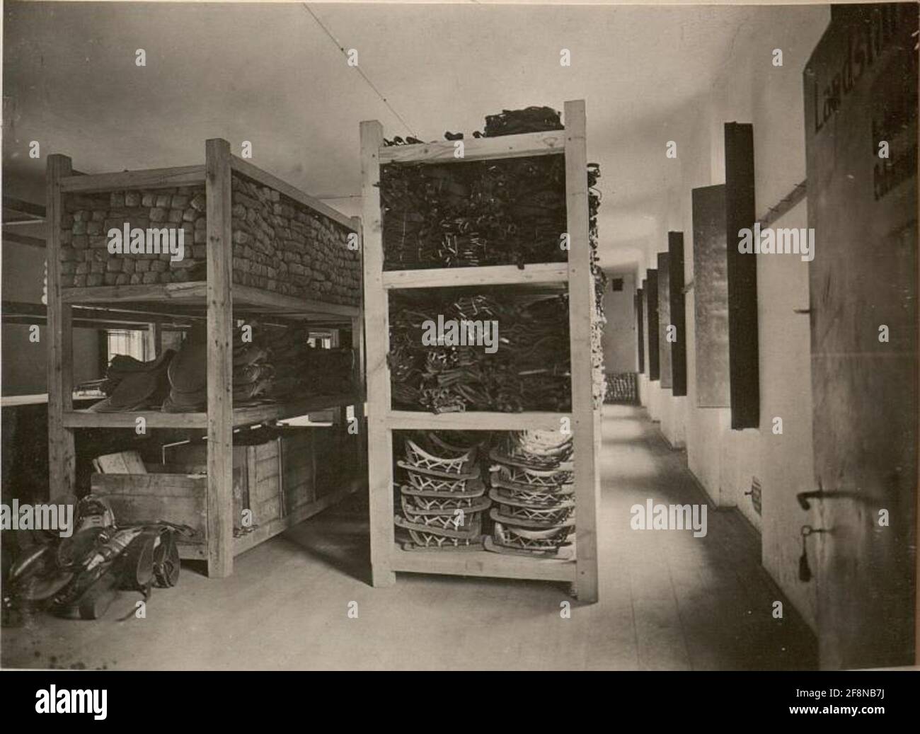 Stage Montage Magazine in Klagenfurt. Riding rents Stock Photo - Alamy