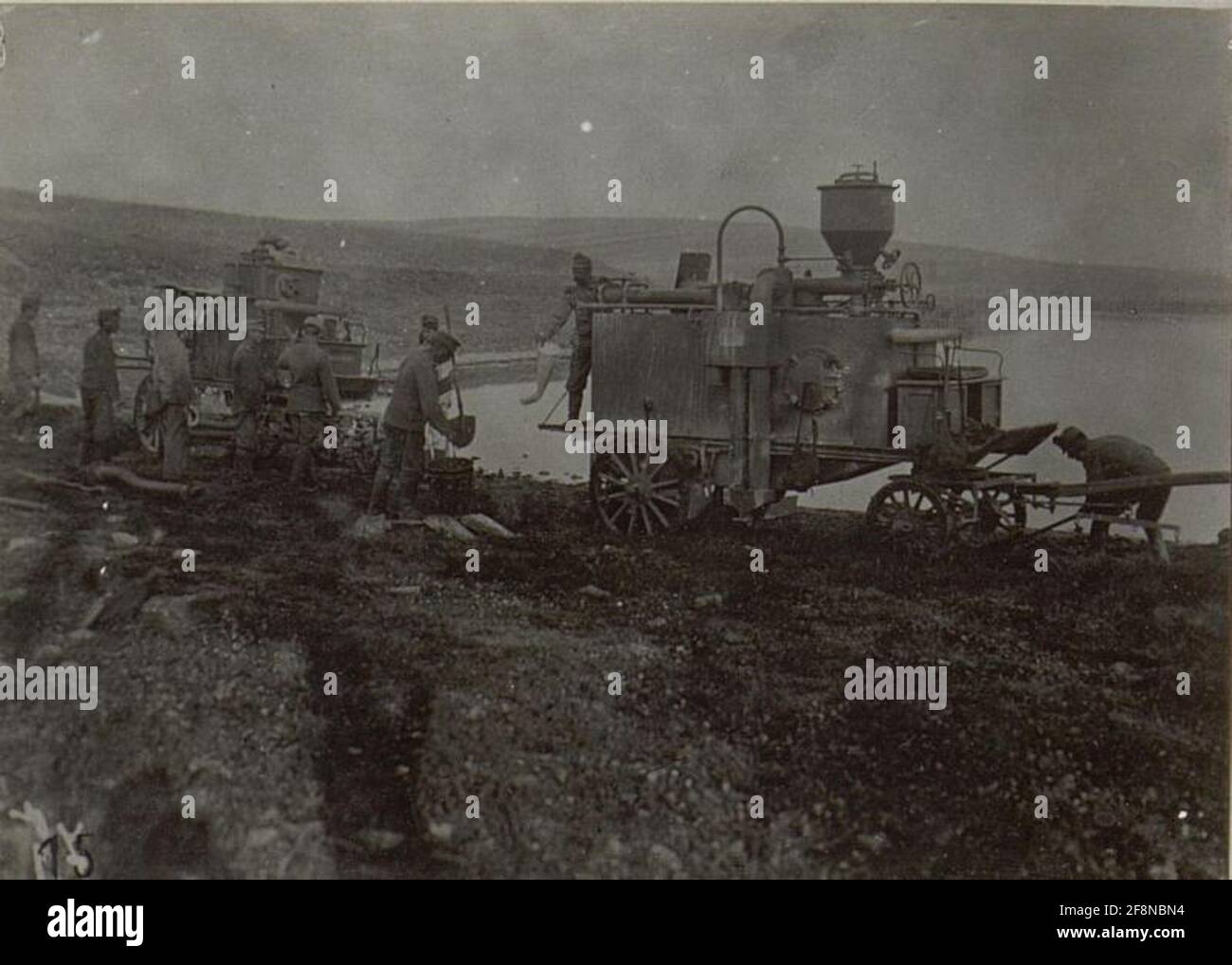 The Si gas generant; Prepare for the gases Stock Photo - Alamy