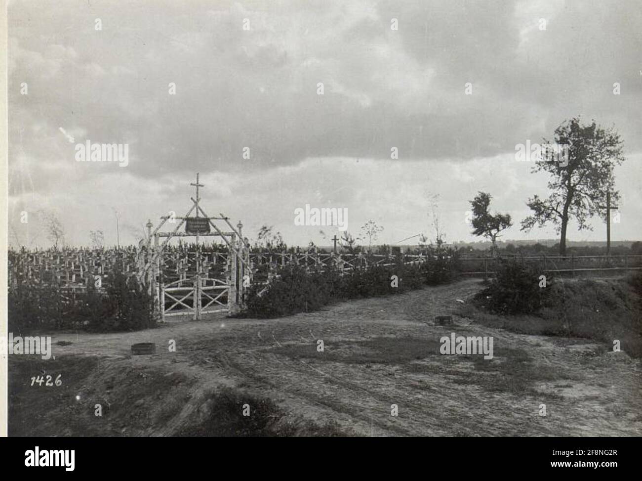 Russian russian russian graves monuments hi-res stock photography and ...