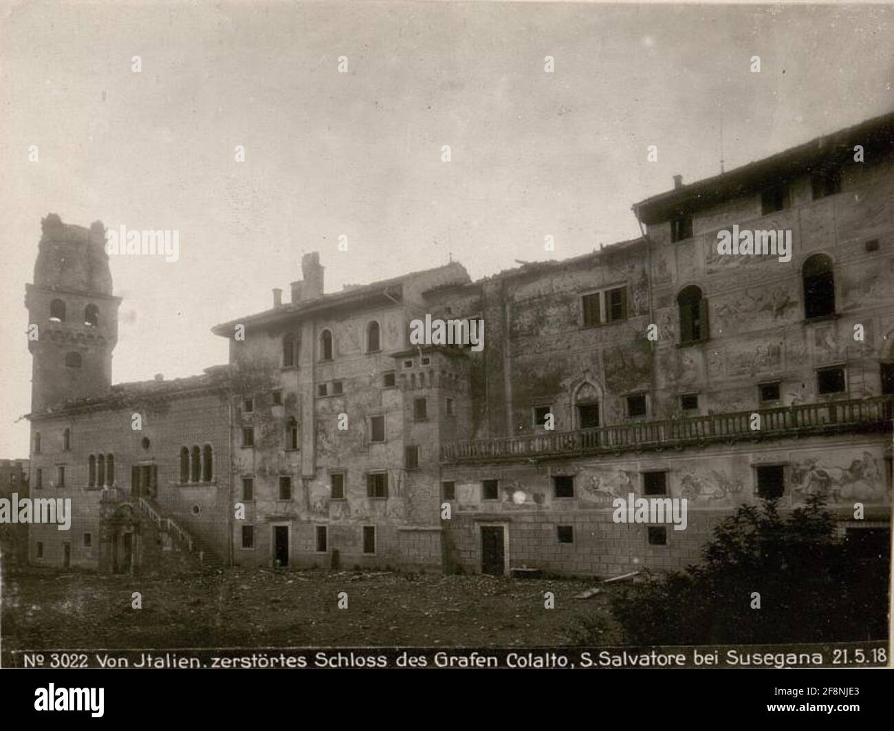 Italy castle susegana hi-res stock photography and images - Alamy