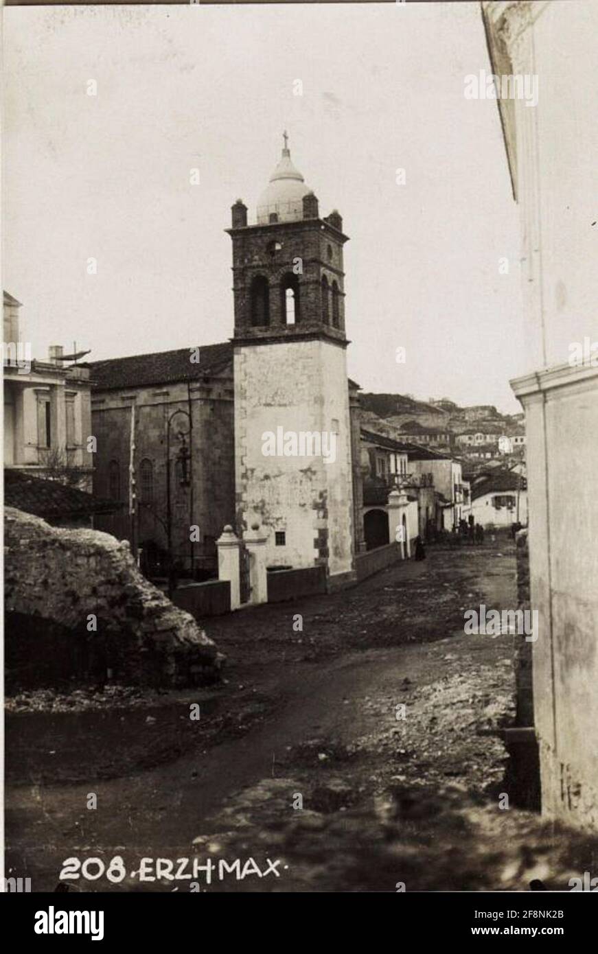 Greek orthodox byzantine church hi-res stock photography and images - Alamy