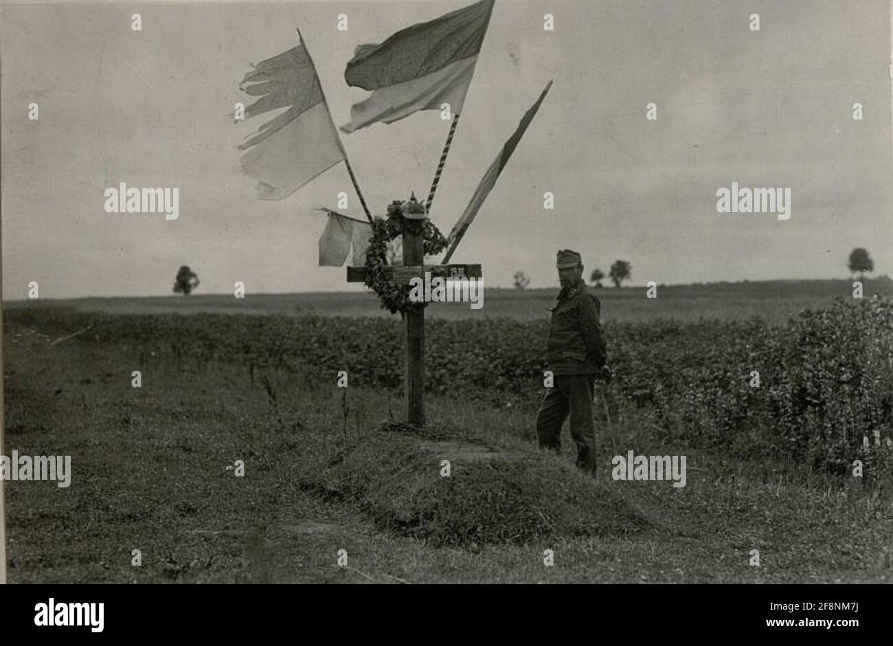 Monument fallen german heroes hi-res stock photography and images - Alamy
