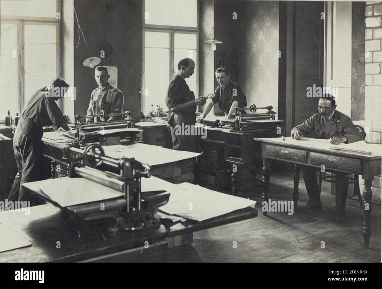 War mapping hi-res stock photography and images - Alamy