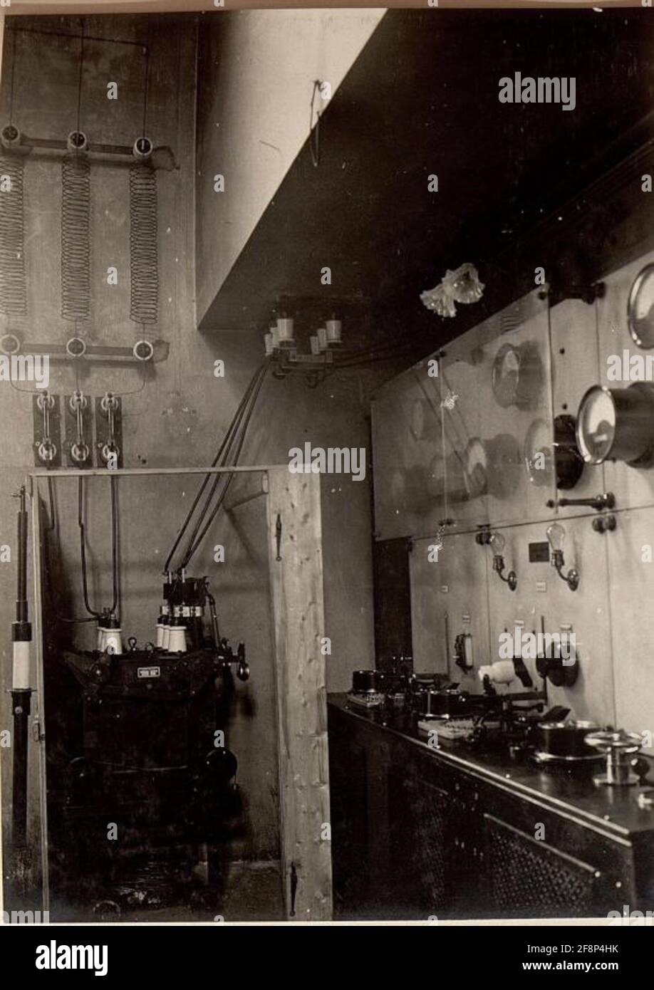 Switching station cold water for high voltage obstacles to Prasnik ...