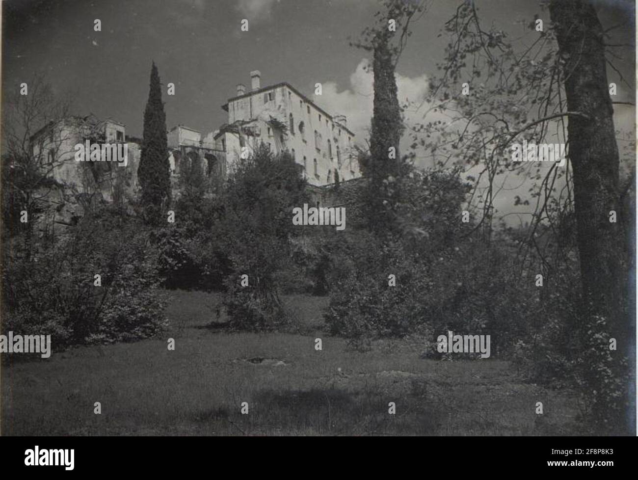 Collalto castle hi-res stock photography and images - Alamy