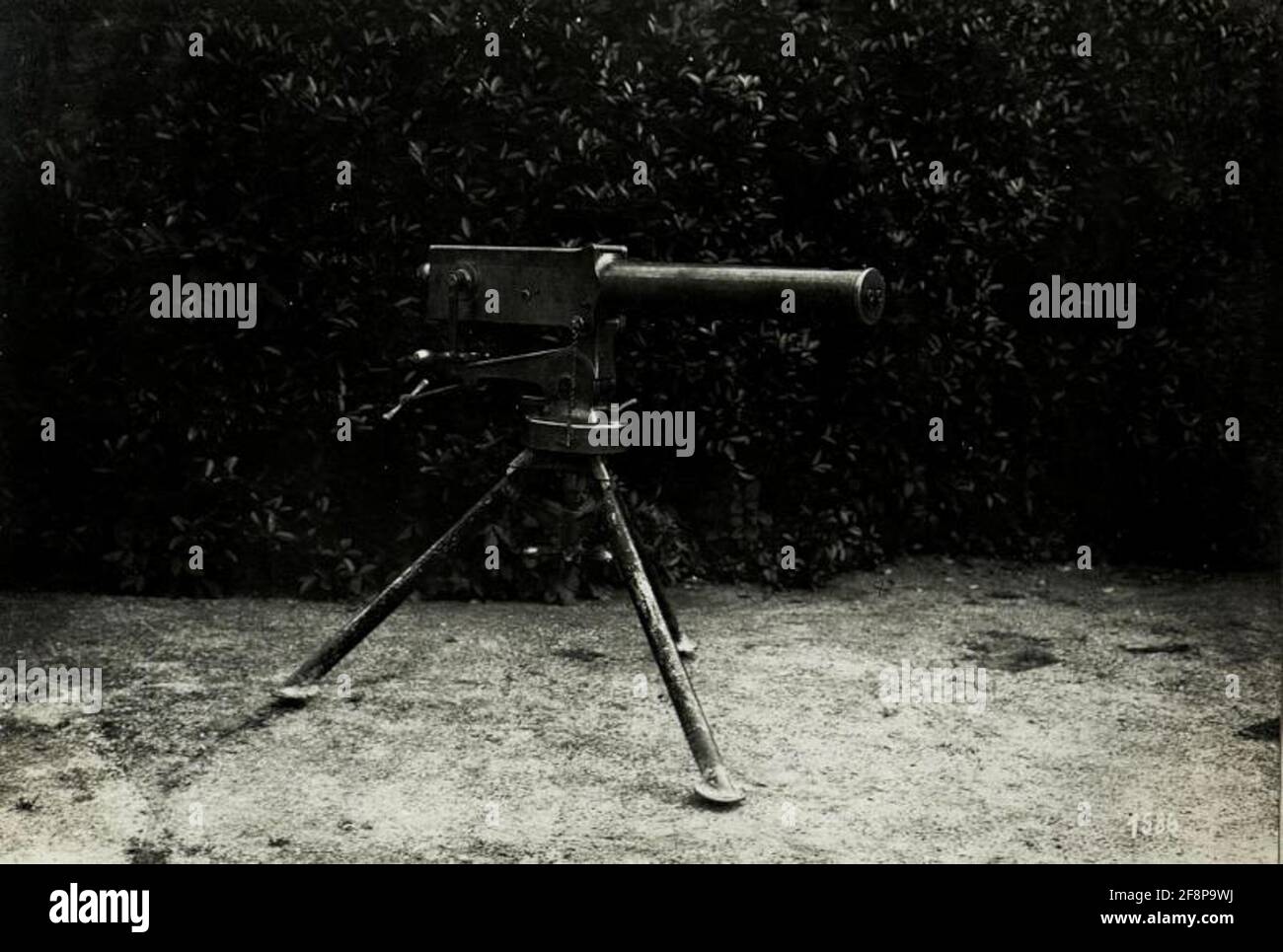 Conquered Italian machine gun Stock Photo - Alamy