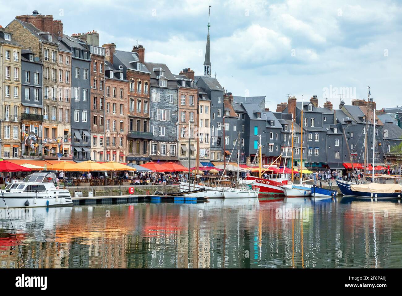 Le Vieux Bassin harbor in Honfleur, France Stock Photo - Alamy