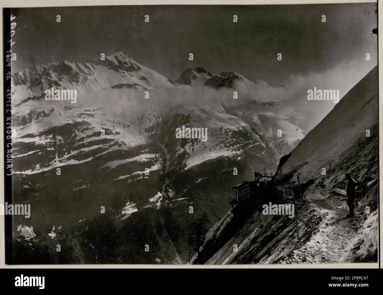 Small pal: E.Z.29 / 5 ka. Access to the Battalion Commando. Cable car ...