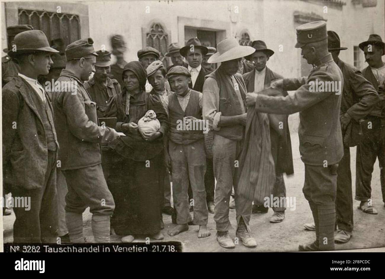 16th century trade ships hi-res stock photography and images - Alamy