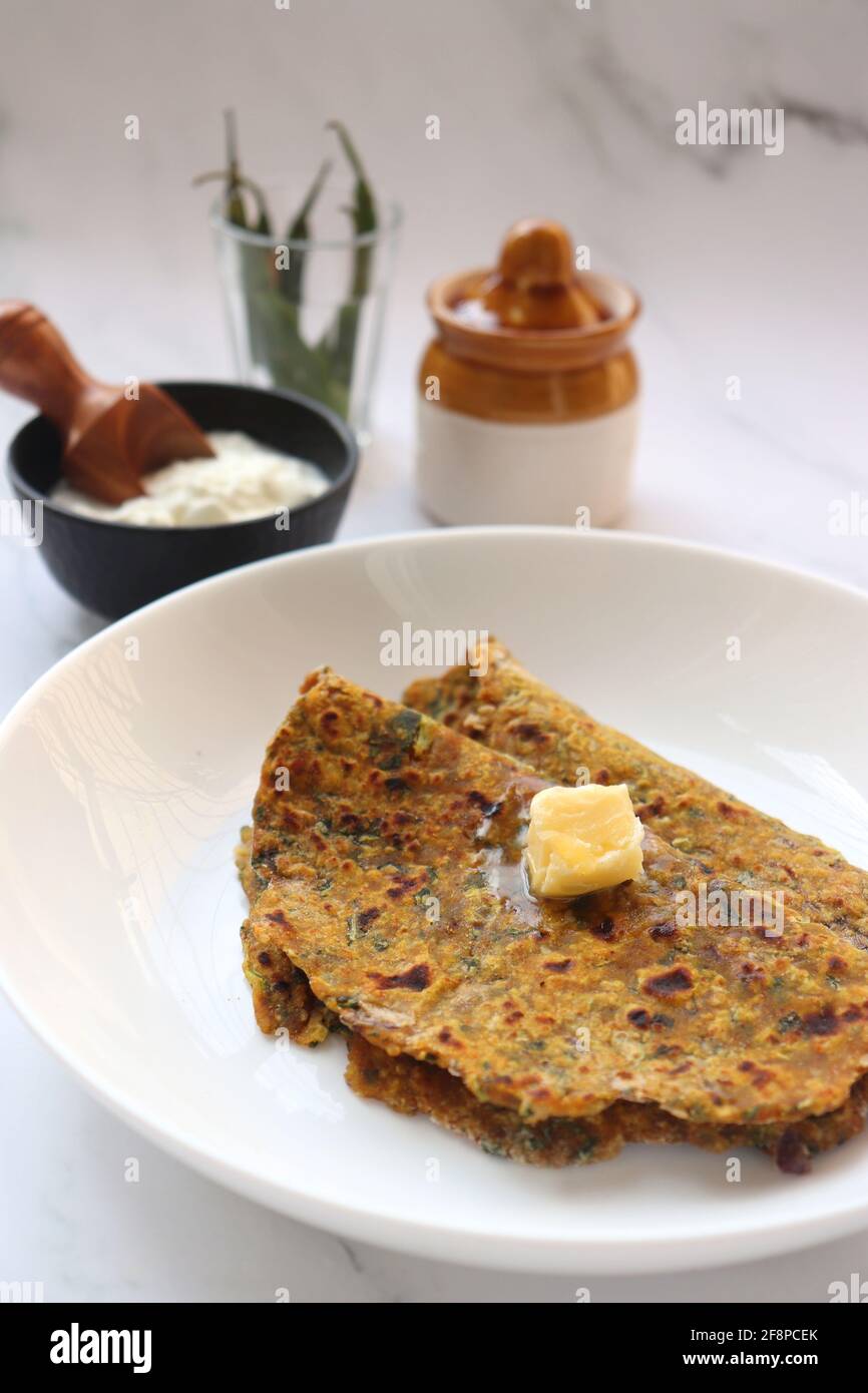 Indian white radish hi-res stock photography and images - Alamy