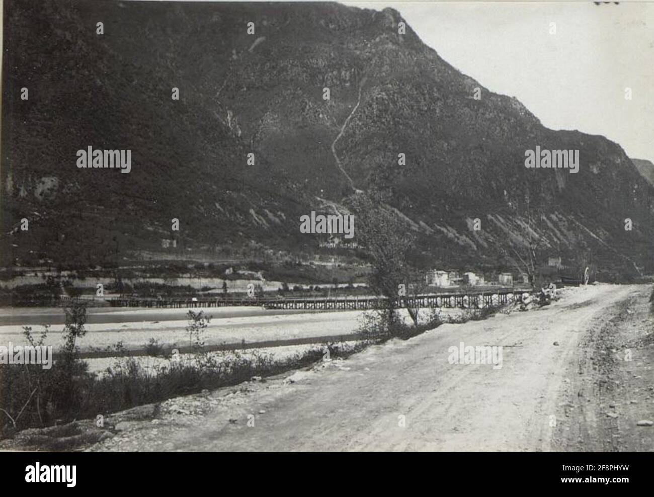 Piave river war bridge hi-res stock photography and images - Alamy