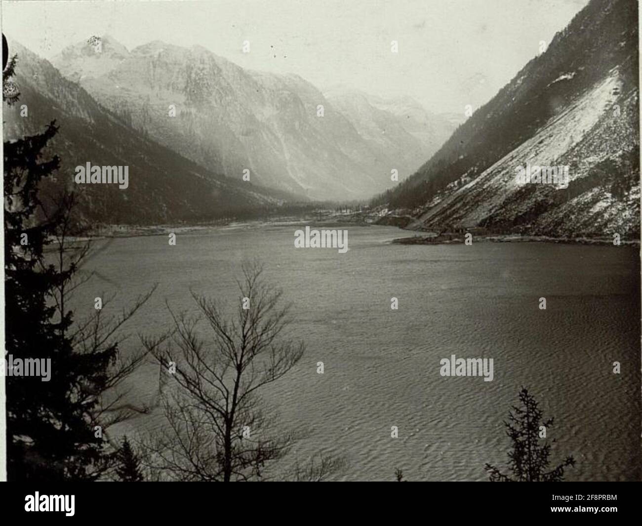 View from the Predil Winterstraße against the Raible Sewerk. In the ...