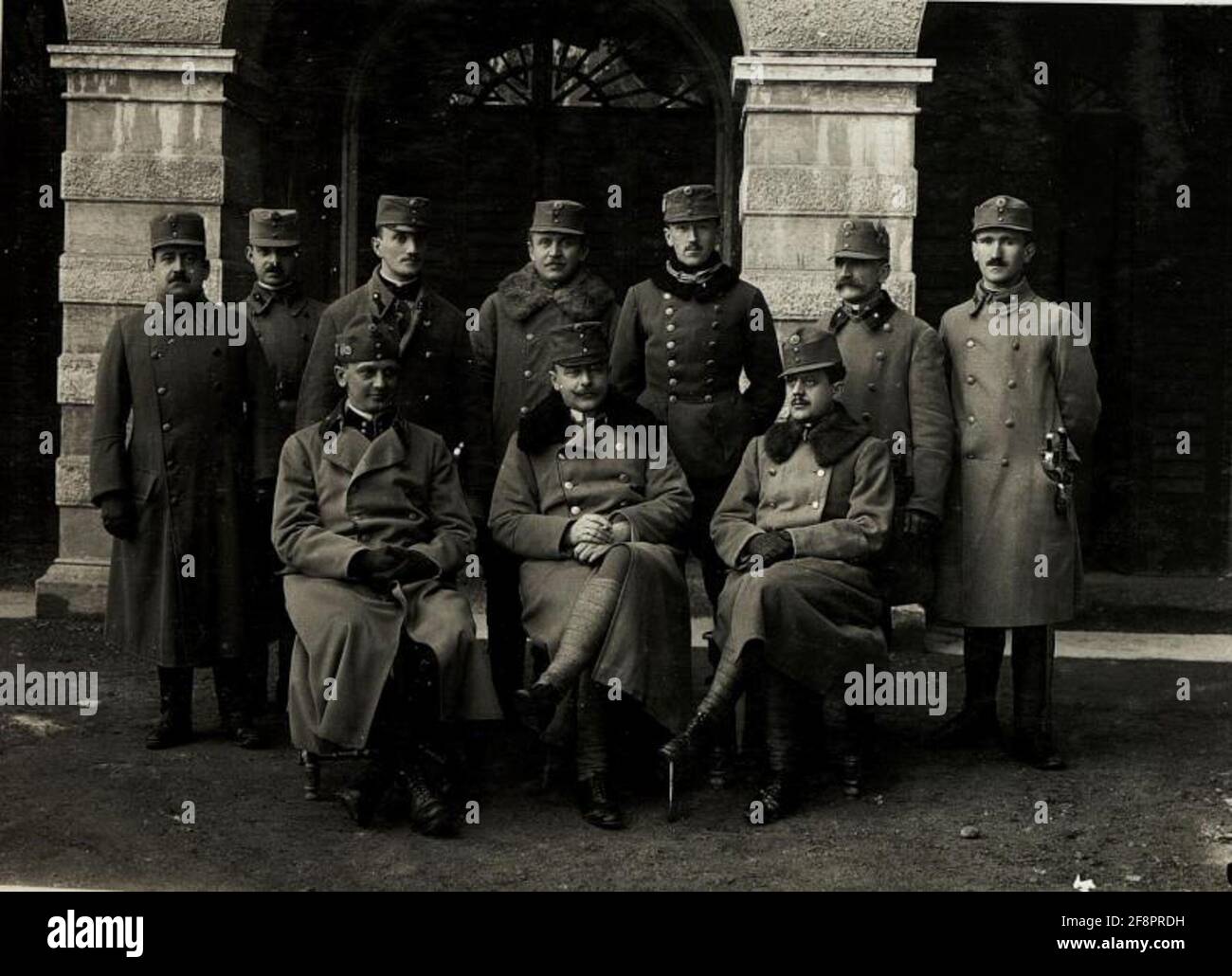 Group acquisition: Quartermaster Department of the army command. FM ...