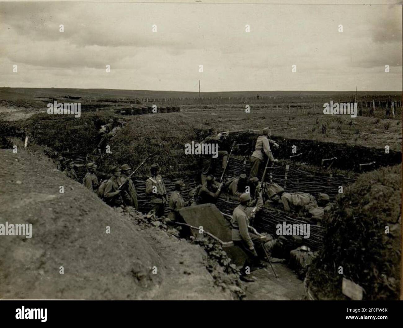 Trenches of europe hi-res stock photography and images - Alamy