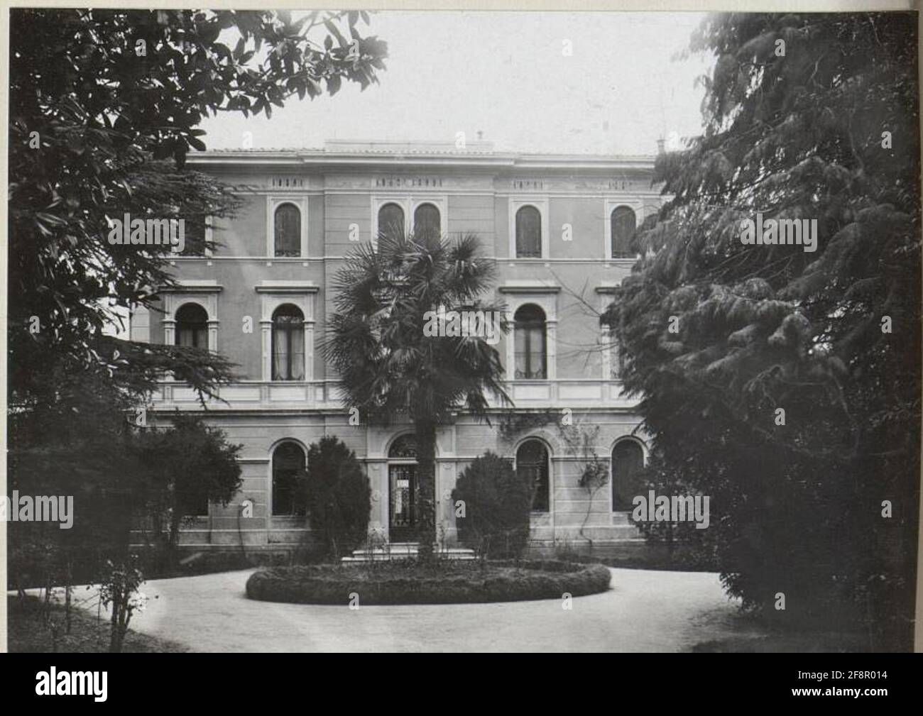 Residential building Archduke Josef, Vittorio Stock Photo - Alamy