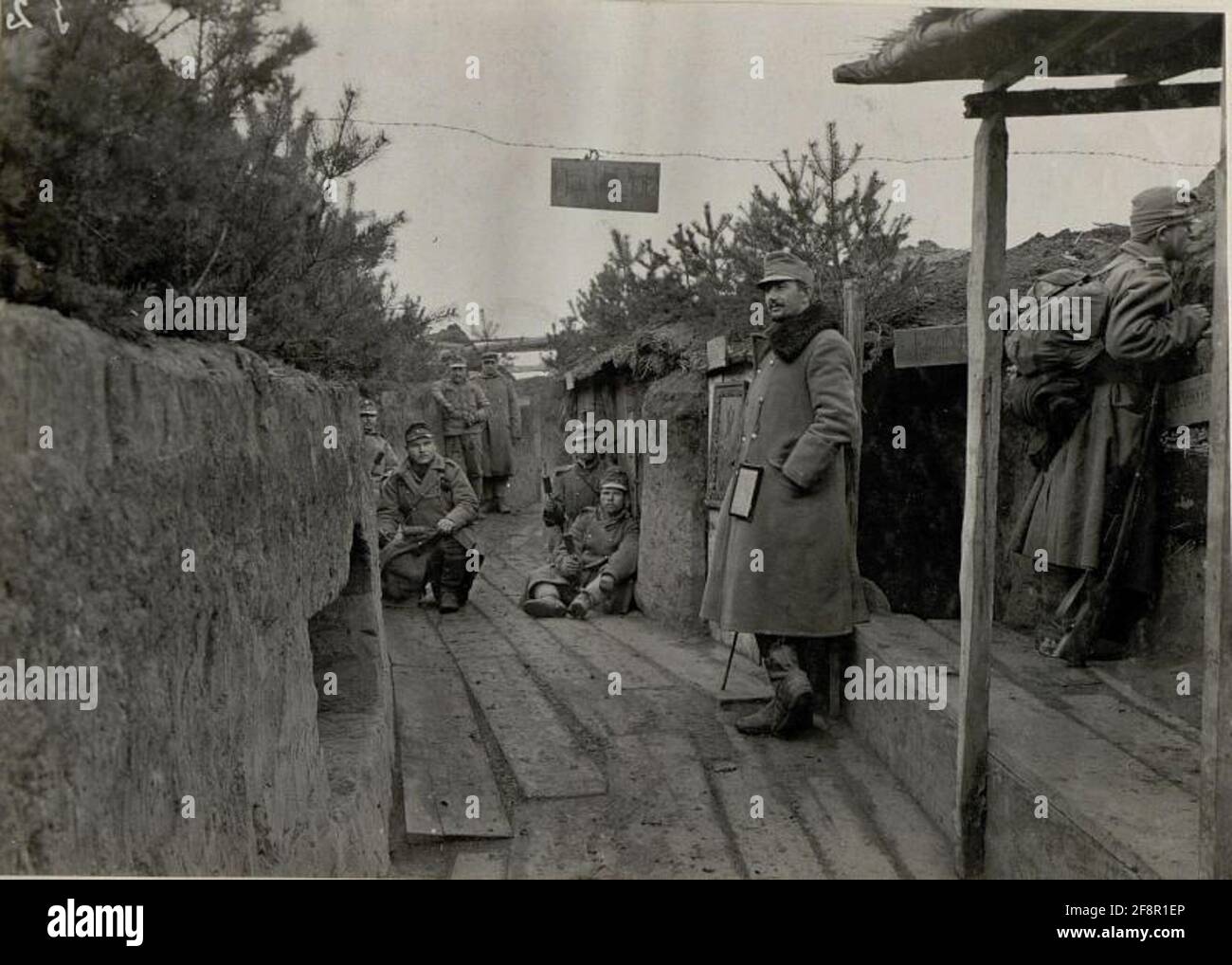 Thank you in a Schützengraben Nördl.ksany. I.R.71 Stock Photo - Alamy
