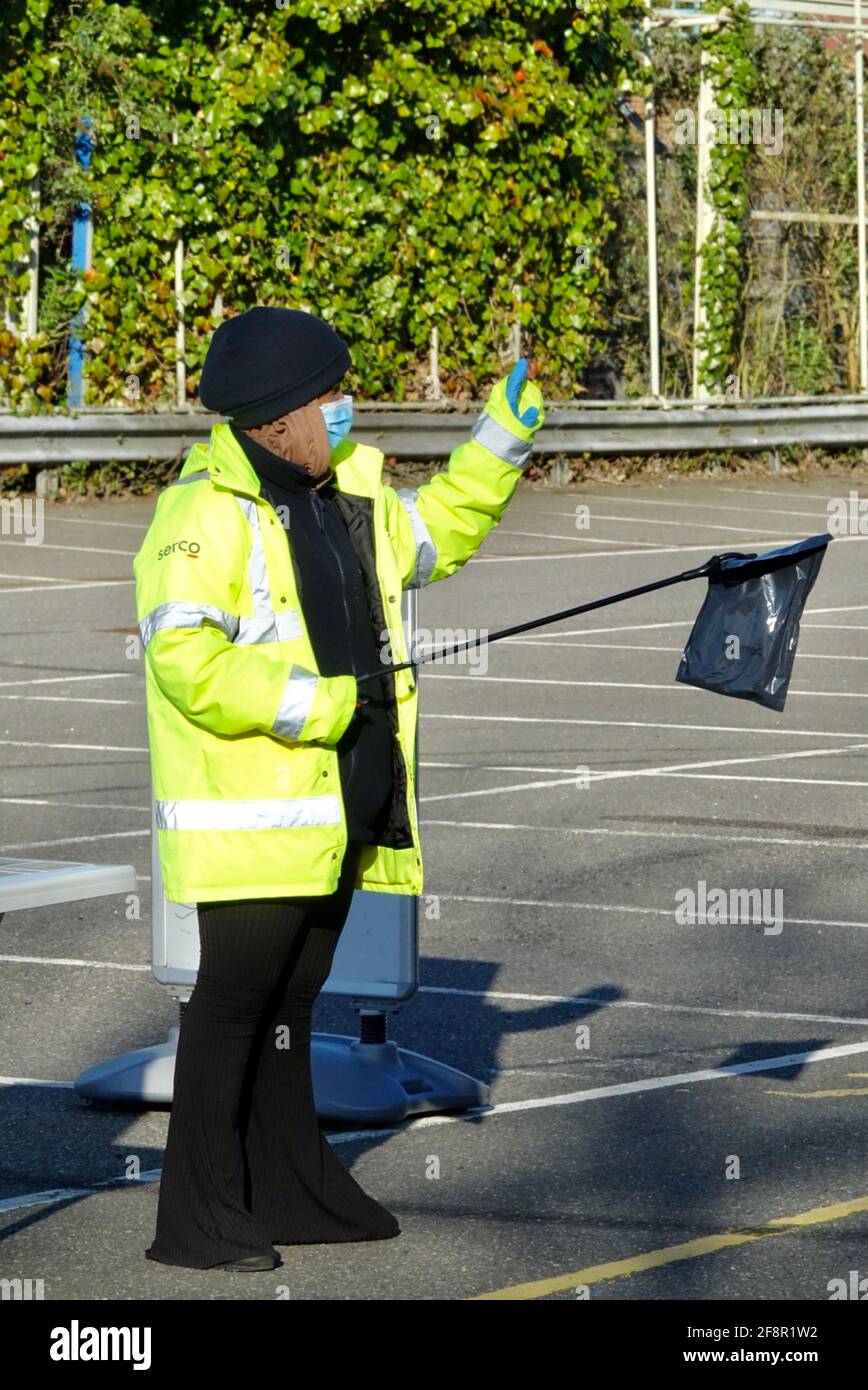 An NHS Test and Trace worker at a mobile testing unit in Finchley Stock ...