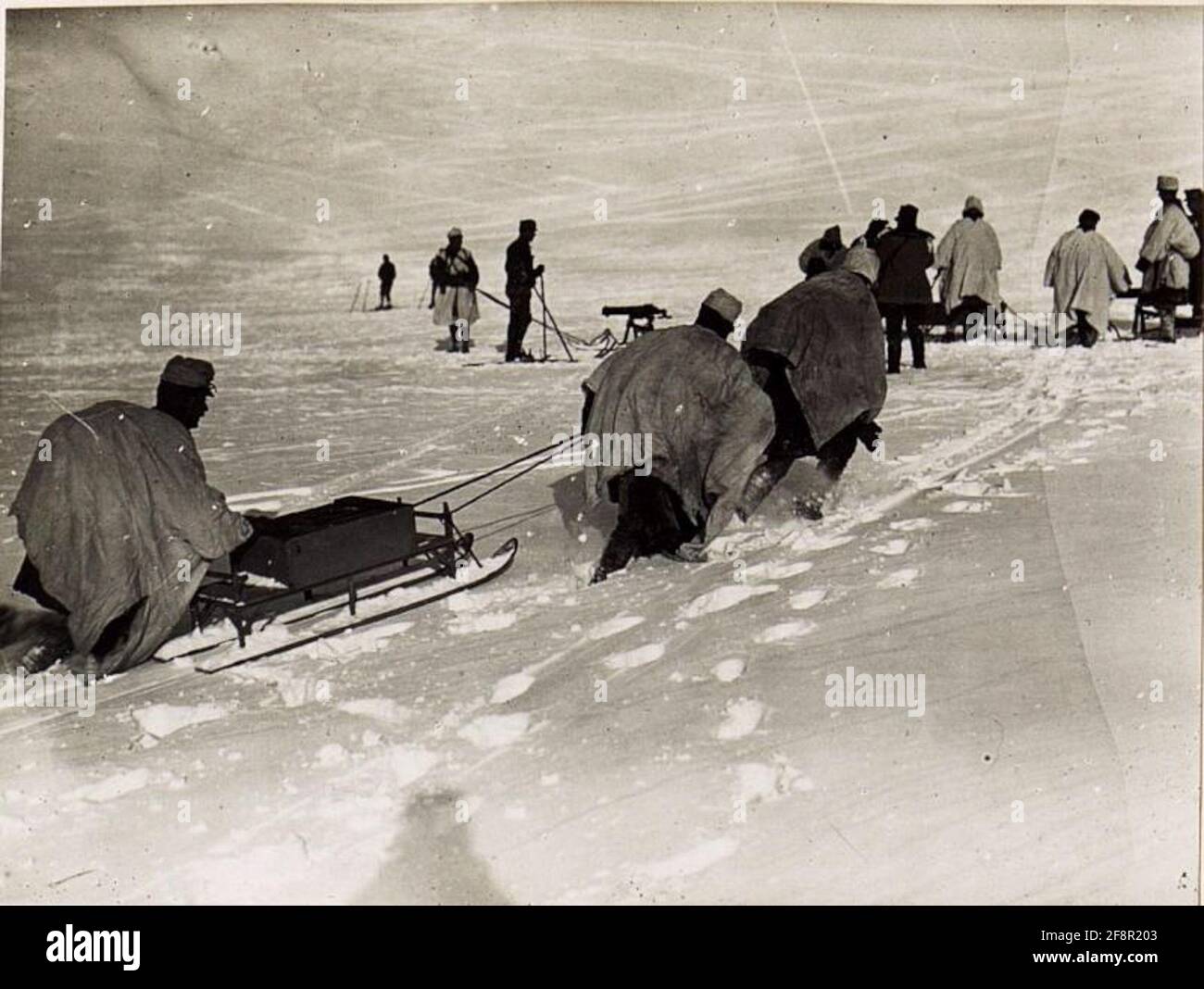Machine gun department mounted on ski sled Stock Photo - Alamy
