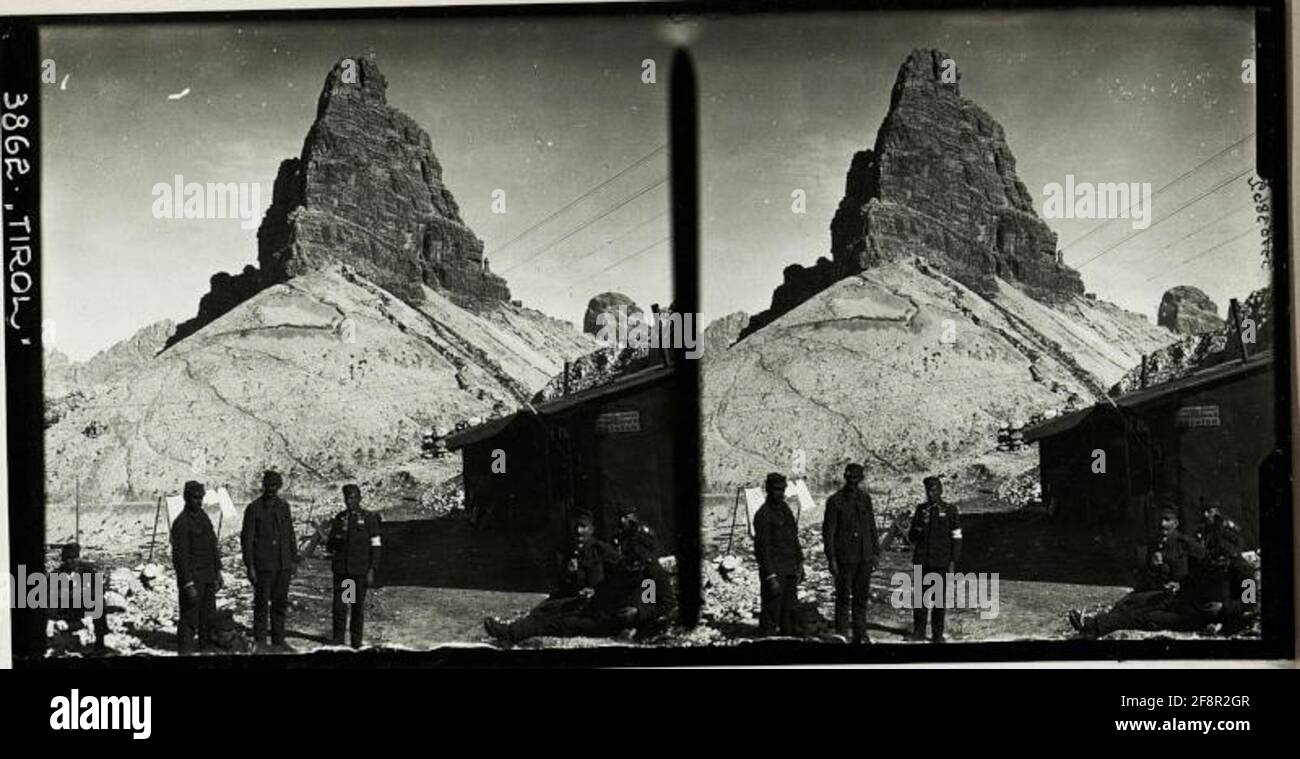 Tobling knot hi-res stock photography and images - Alamy