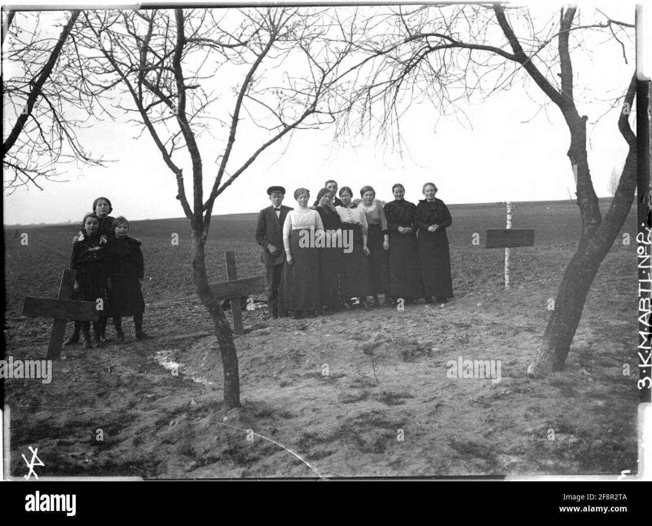 World war two graves Black and White Stock Photos & Images - Alamy