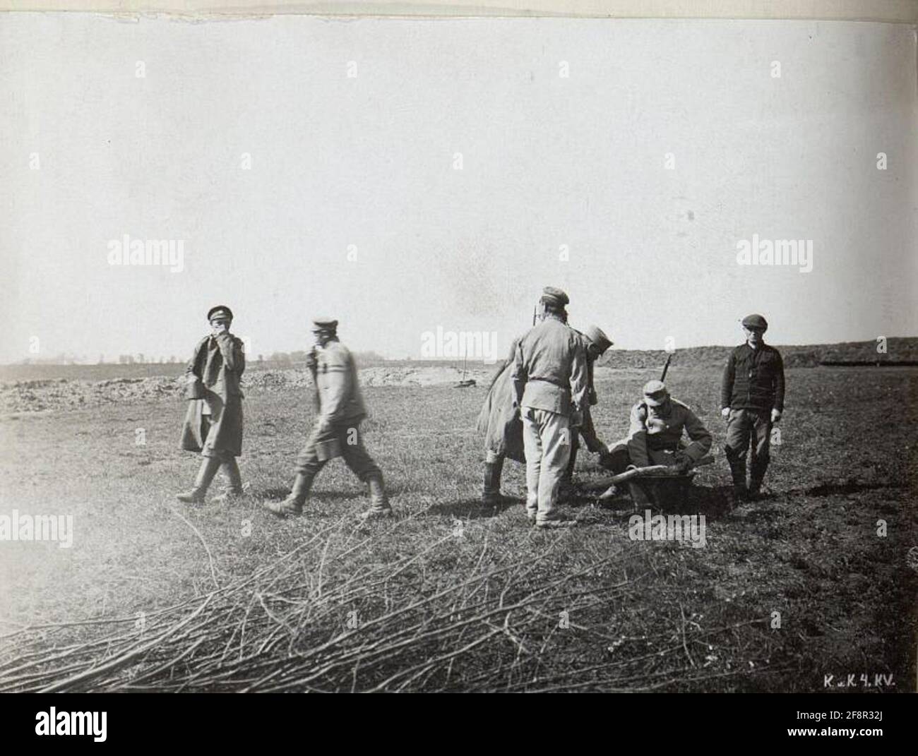 Russians get tea Stock Photo - Alamy