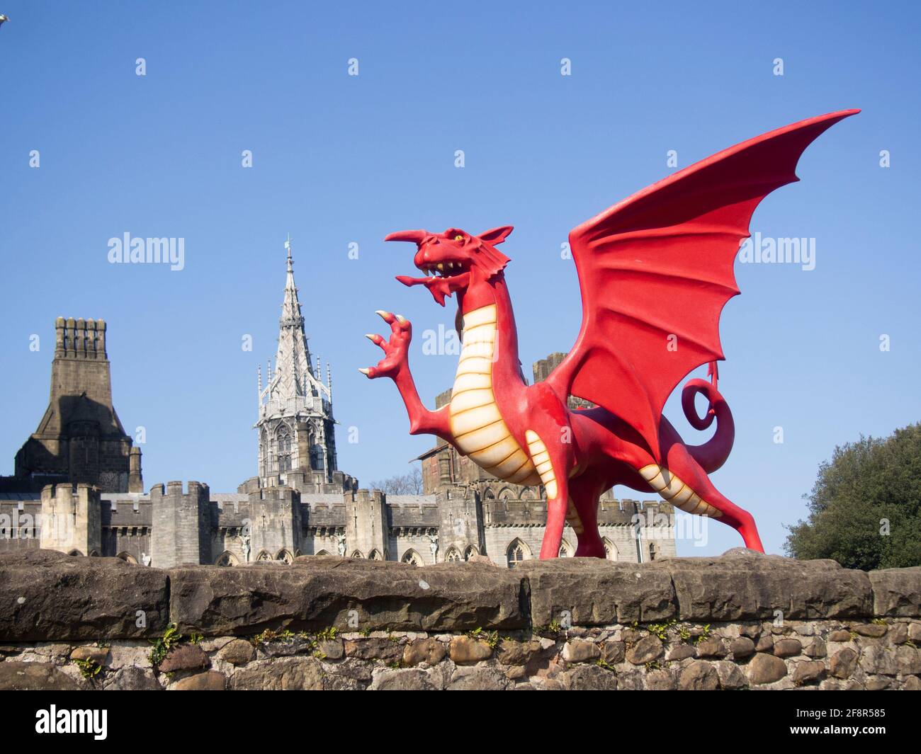 Chinese Red Dragon at Cardiff Castle Stock Photo - Alamy