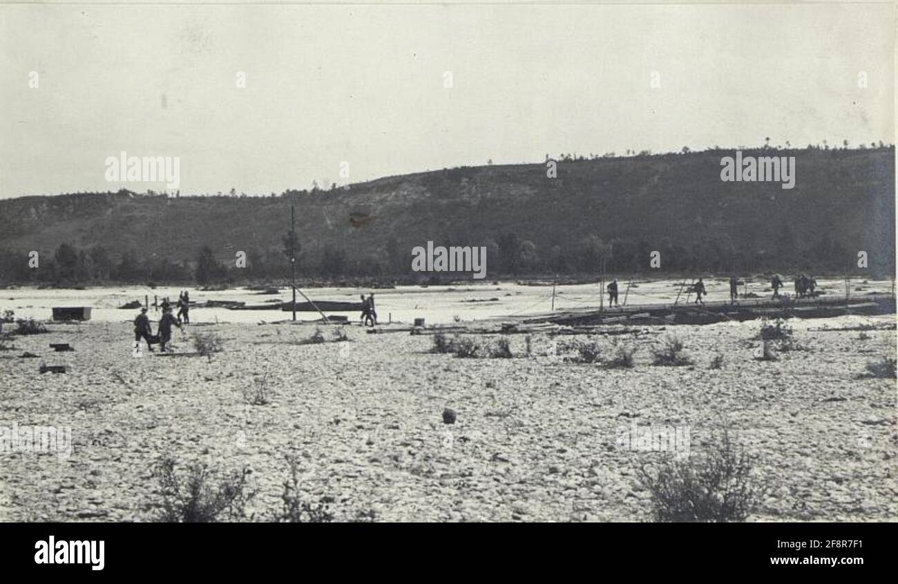 Piave shore at Villa Jakur, War Bridge Stock Photo - Alamy