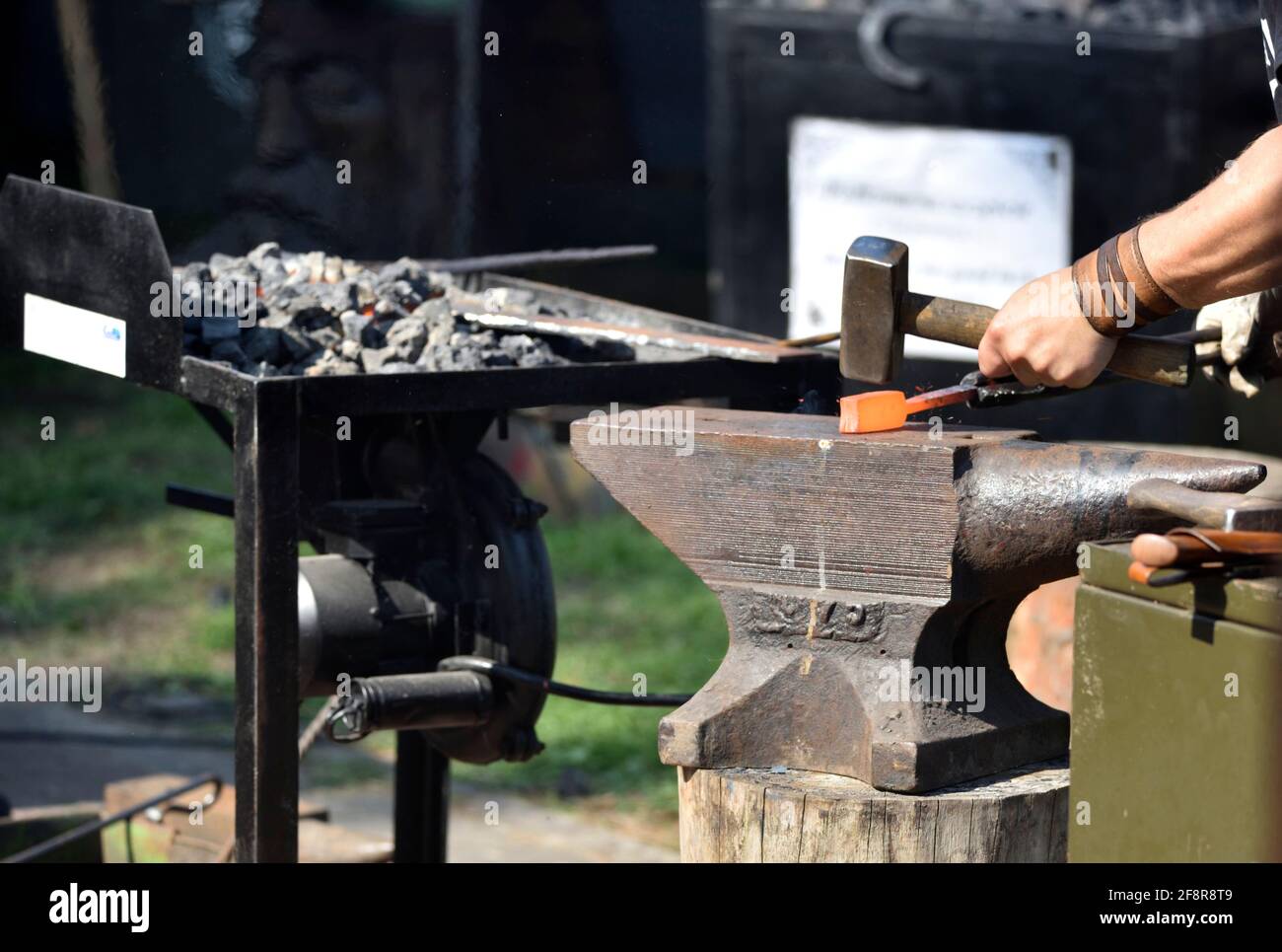 forging damascus steel by hand on the anvil Stock Photo - Alamy