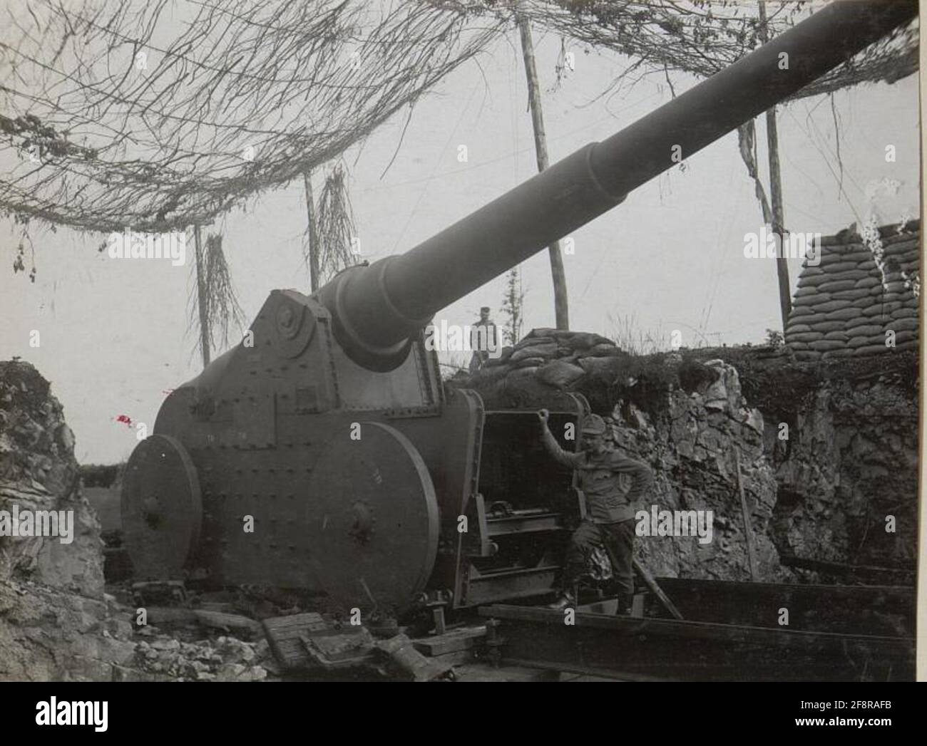 Doberdo plateau. ITL.20.5cm ship's gun. (End of April 1918 Stock Photo ...