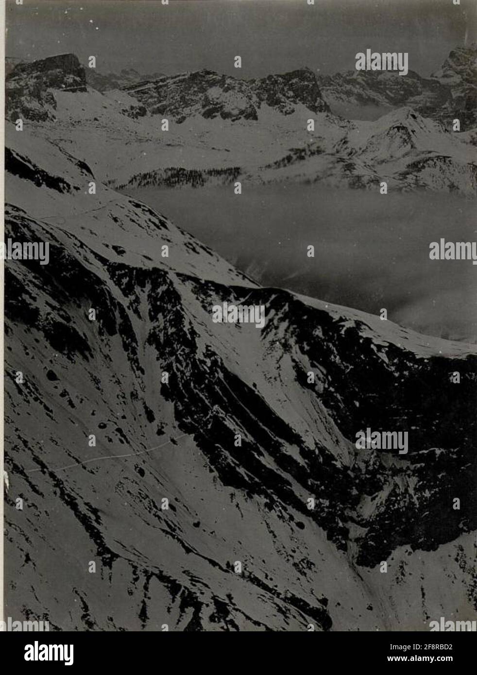 Panorama Italian Fedaja and Padon stand. Position: Unici. (North Panzel ...