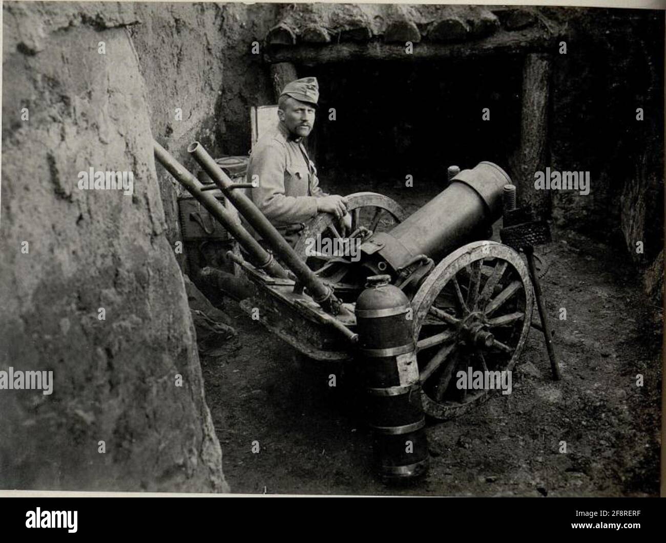 A 22.5 cm mine launcher in fire position at the infantry regiment 82 ...