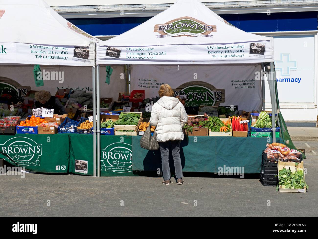 Market day in Pocklington, East Yorkshire, England UK Stock Photo - Alamy