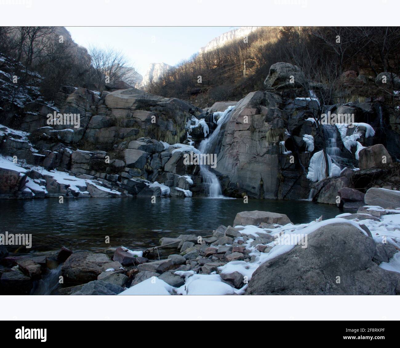 Linzhou china hi-res stock photography and images - Alamy