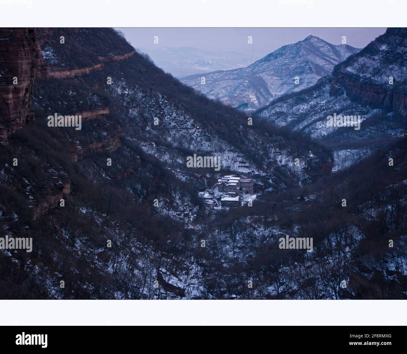 Linzhou china hi-res stock photography and images - Alamy