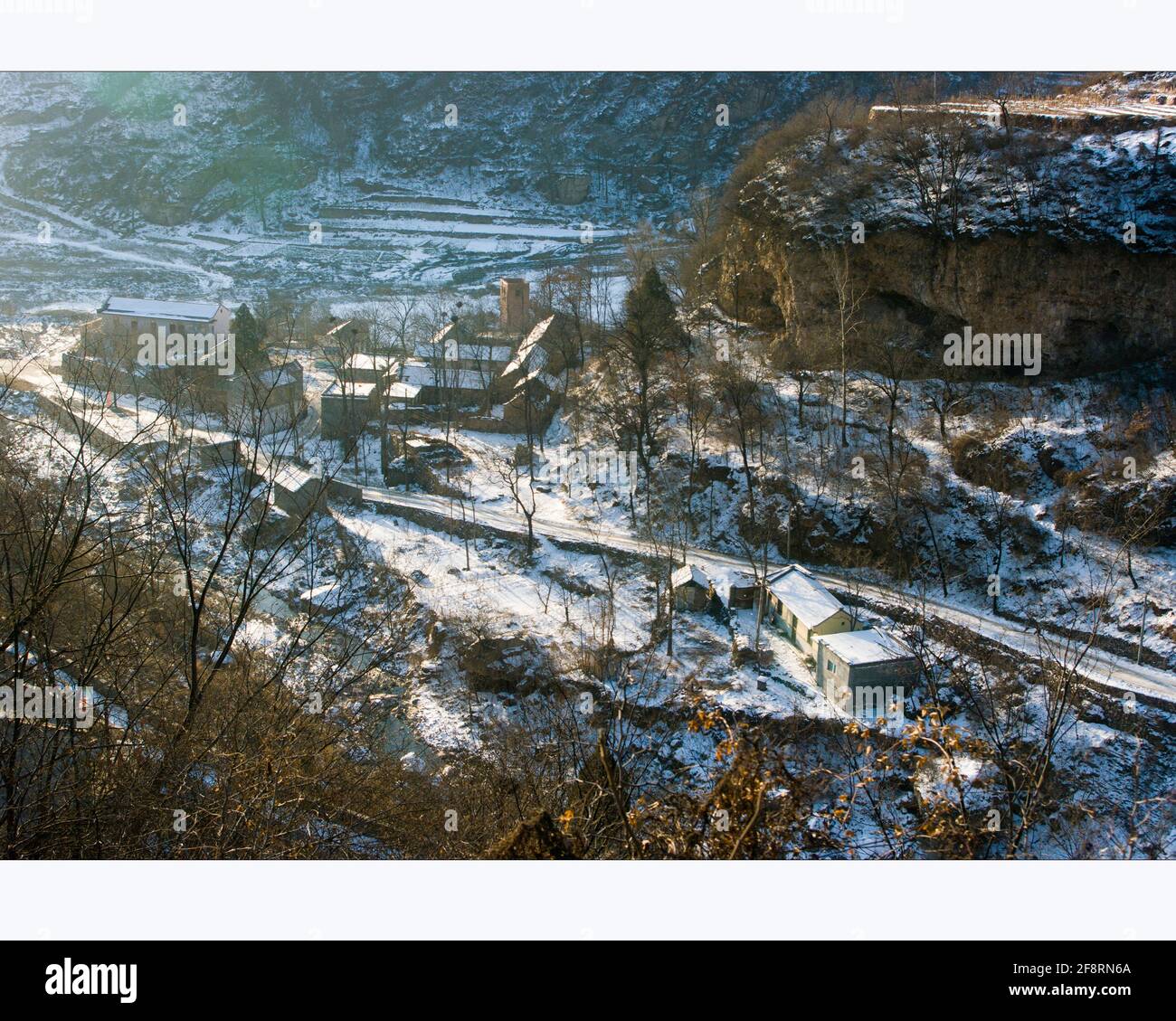 Linzhou china hi-res stock photography and images - Alamy