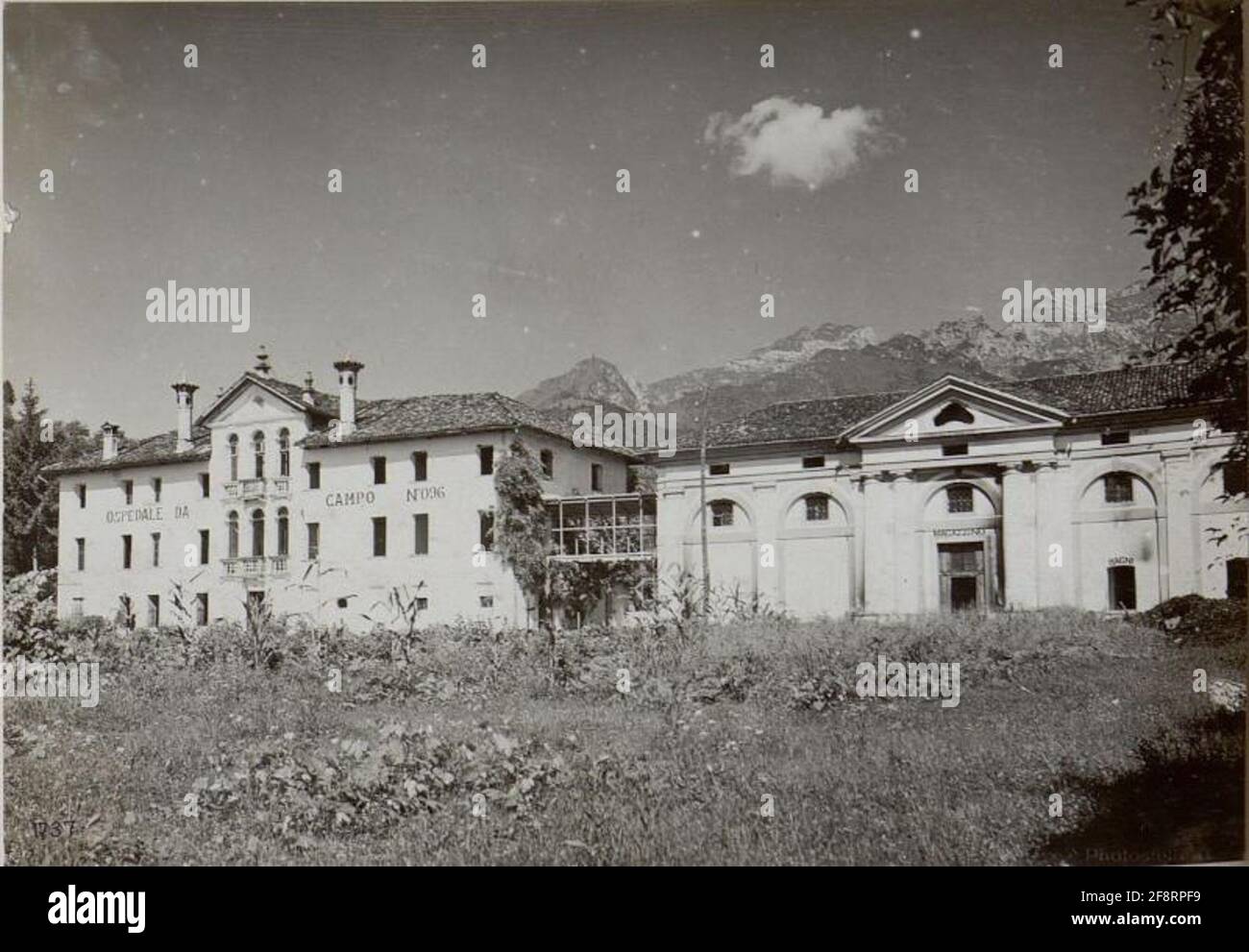 Italian hospital hi-res stock photography and images - Alamy