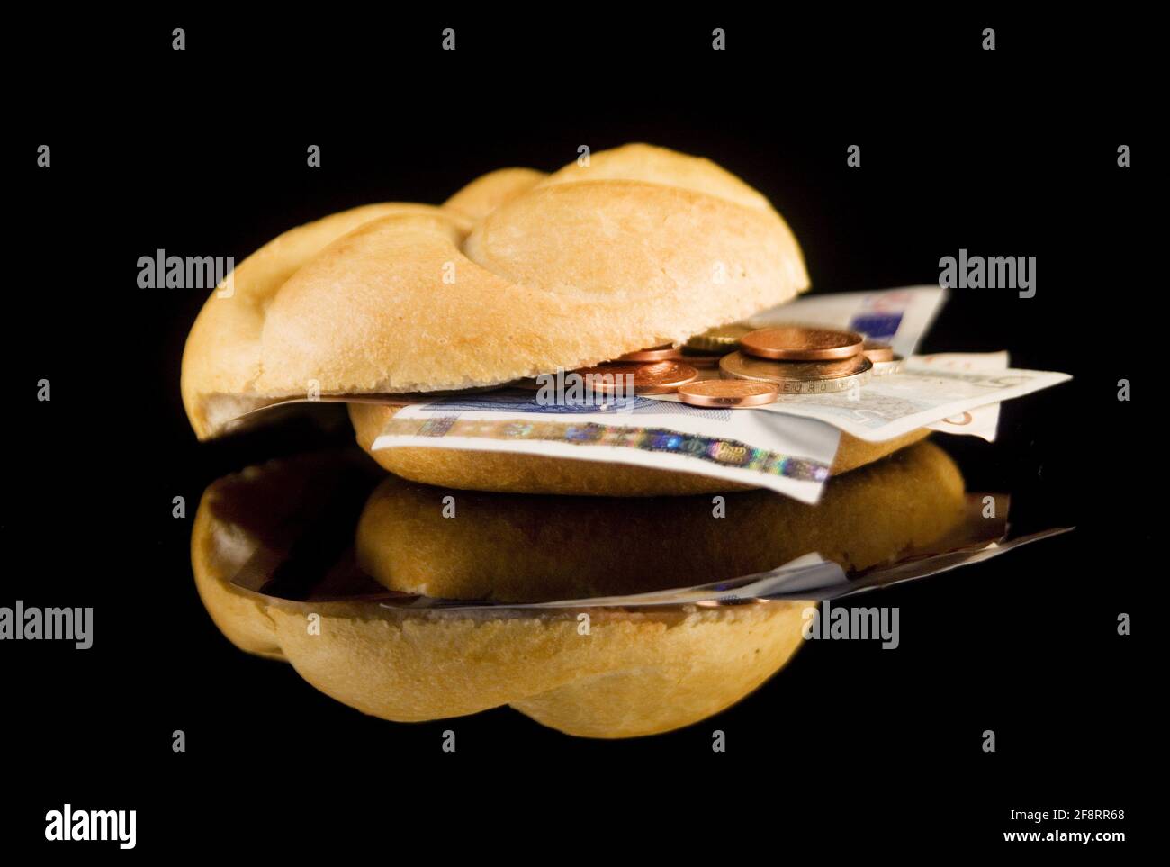 Food costs hi-res stock photography and images - Alamy