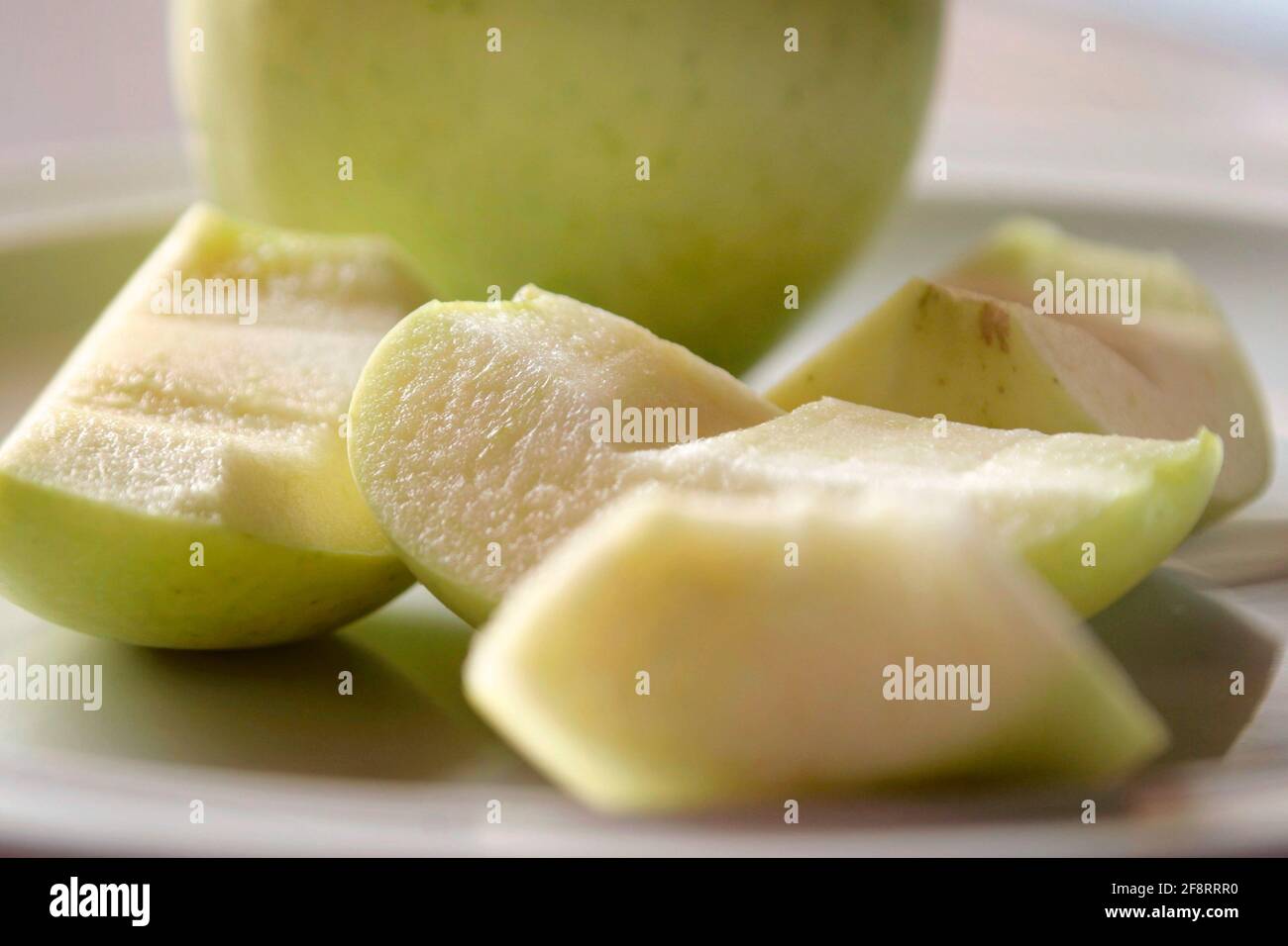 Cutted apple hi-res stock photography and images - Alamy