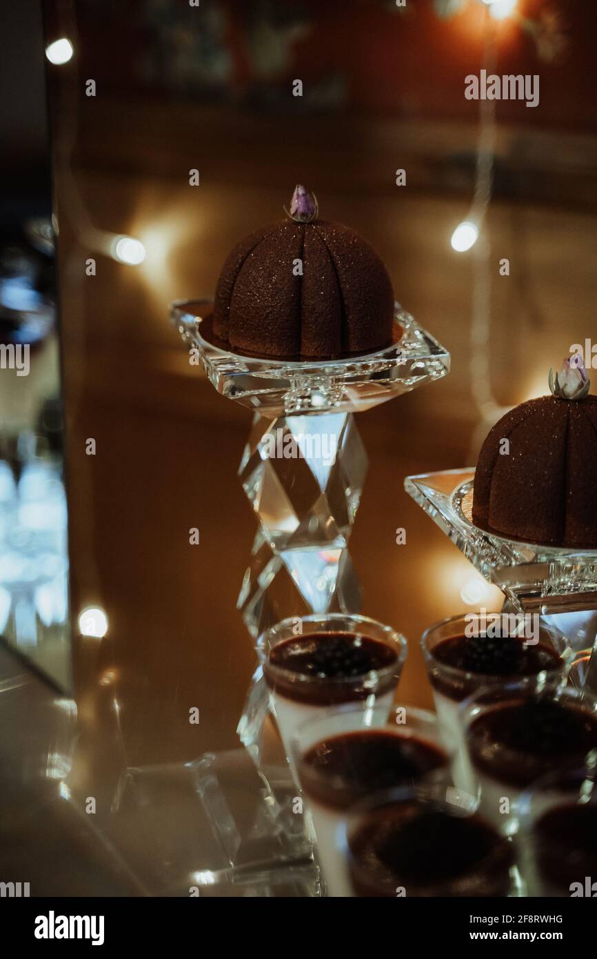 Thematic cafe hi-res stock photography and images - Alamy