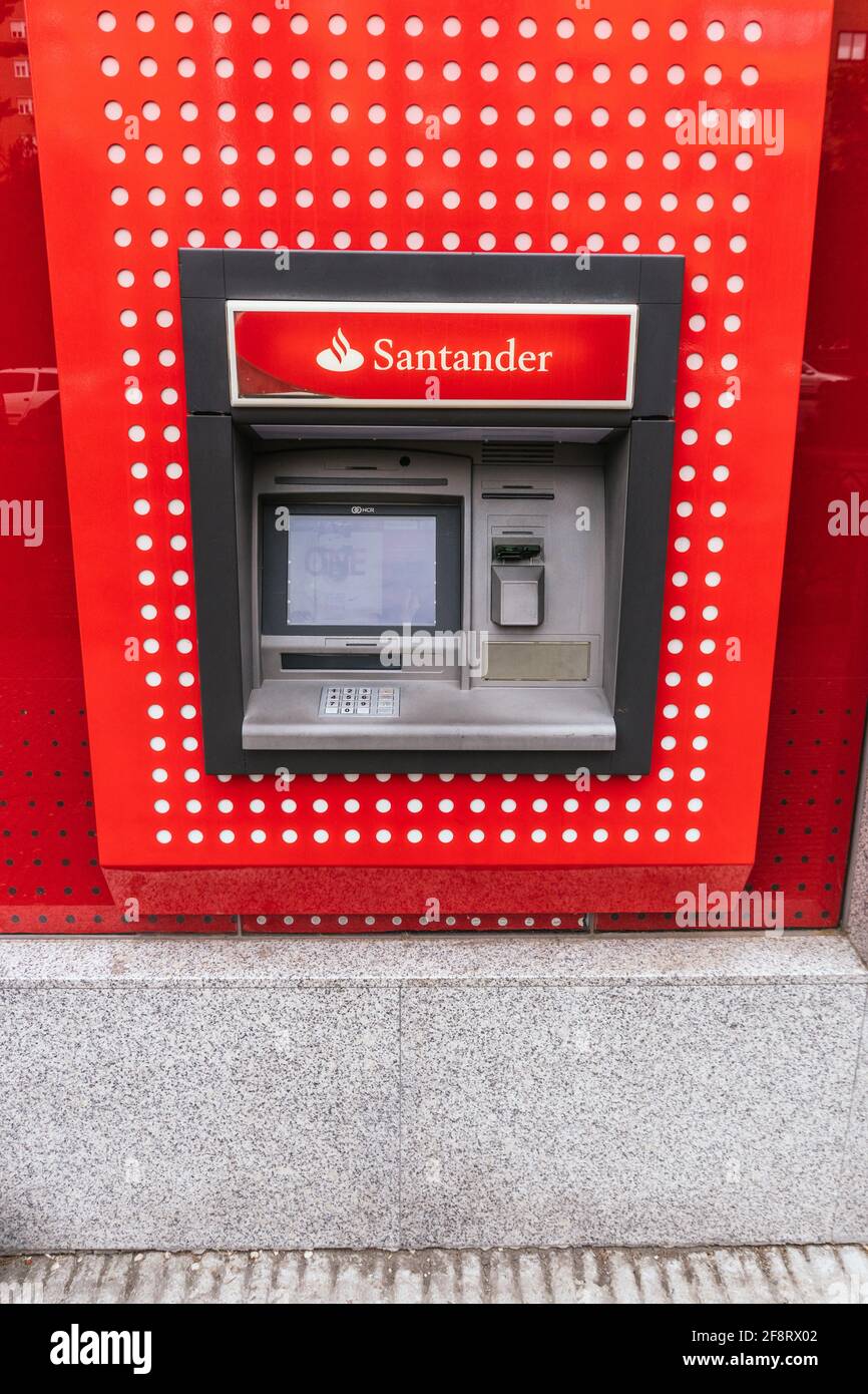 Cashier madrid hi-res stock photography and images - Alamy